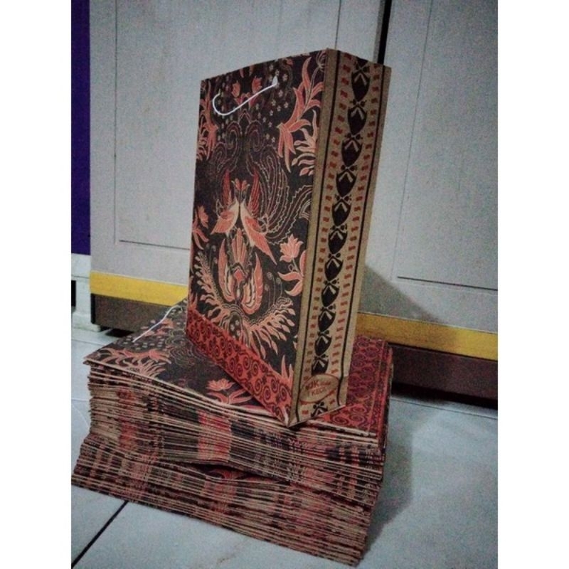 Jual PAPER BAG BATIK 16x5x21 | Shopee Indonesia