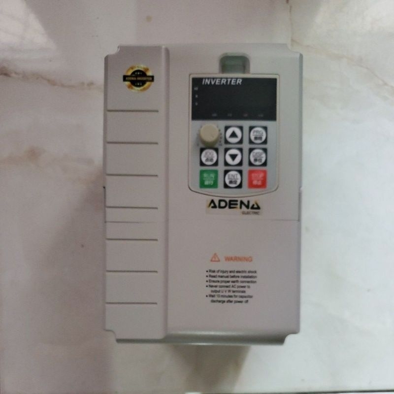Jual VFD Inverter AT4/5.5KW input 220V, output 3phase/380V | Shopee Indonesia