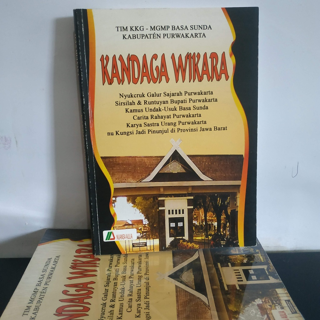 Jual Buku Kandaga Wikara (nyukcruk galur sajarah purwakarta) | Shopee ...