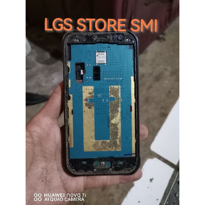 Jual Samsung J1 Ace 4G J111F J110G minus Lcd Rusak (Mesin Hidup Normal ...