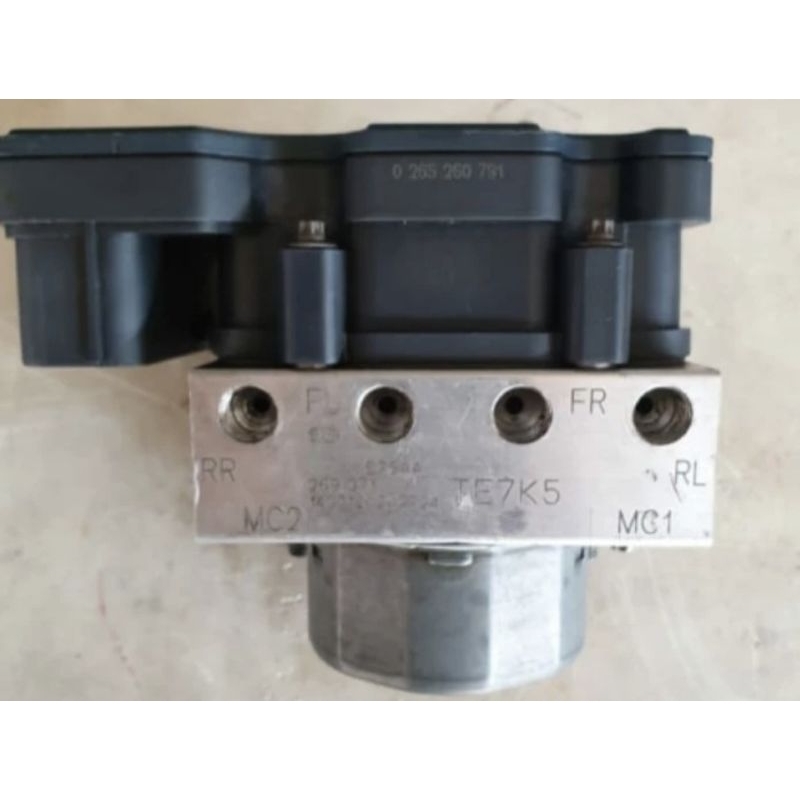Jual Module Modul Actuator ABS Honda Mobilio TE7K5 Original Lelangan ...