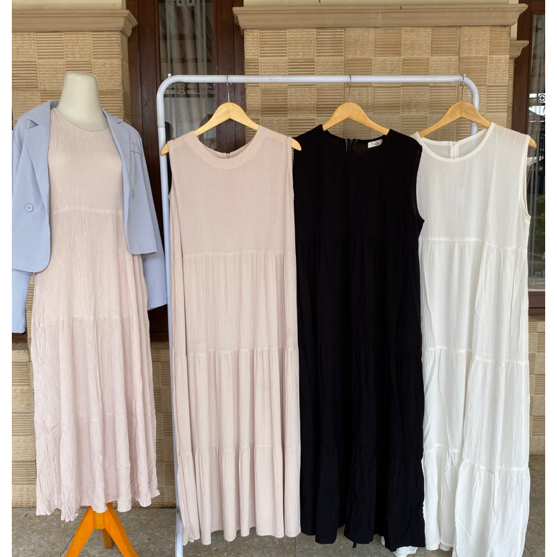 Jual Inner Dress Crinkle / Inner Dress Tanpa Lengan / Sleveless Dress ...