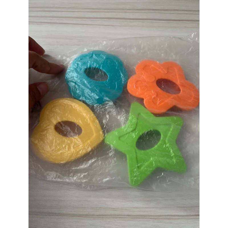 Jual 1 set cookie cutter tupperware (4 Pcs)-cetakan kue | Shopee Indonesia