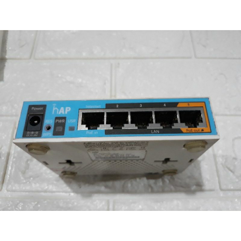 Jual obral Mikrotik RouterBoard HAP RB951Ui-2ND WIFI Normal normal LAN NORMAL | Shopee Indonesia