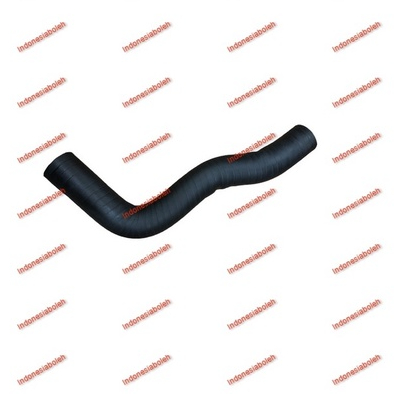 Jual Selang Radiator Atas Mitsubishi Fuso T-653 | Shopee Indonesia