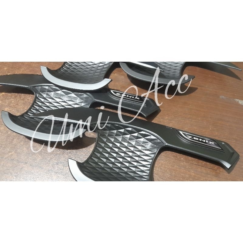 Jual Mangkok Outer Cover Innova Zenix 2023 Up Hitam | Shopee Indonesia