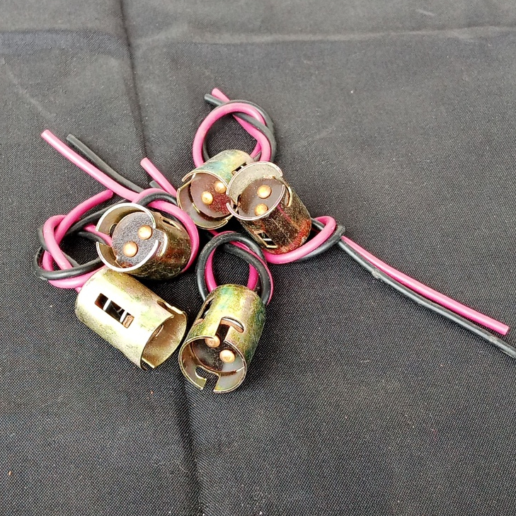 Jual Produk Engkel Cop Fittingan Lampu Mobil Jenis Socket Fitting ...