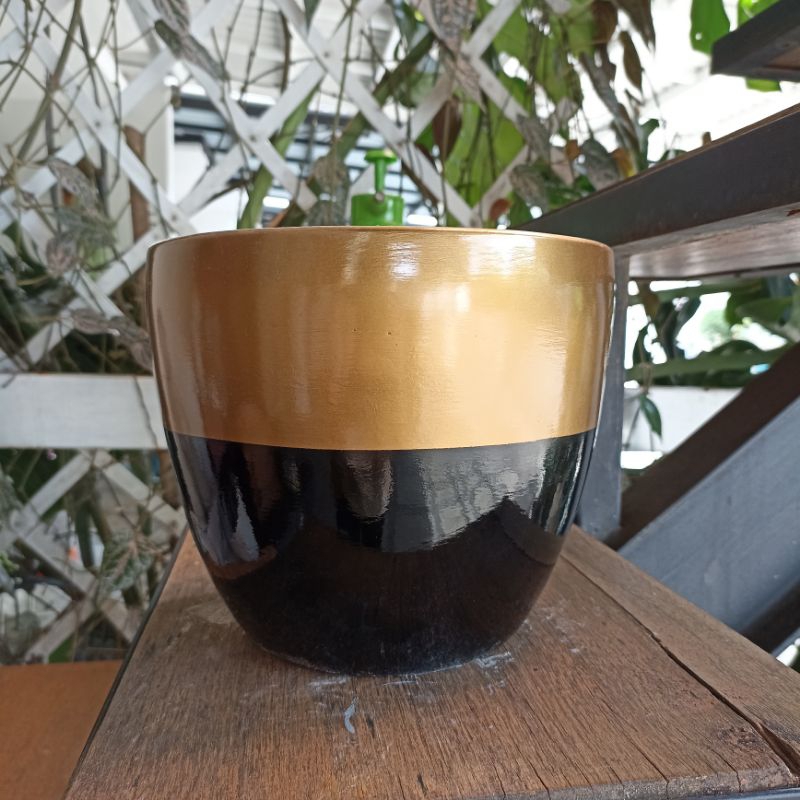 Jual Pot Two Tone Gold & Black Diameter 21cm tinggi 18cm | Shopee Indonesia