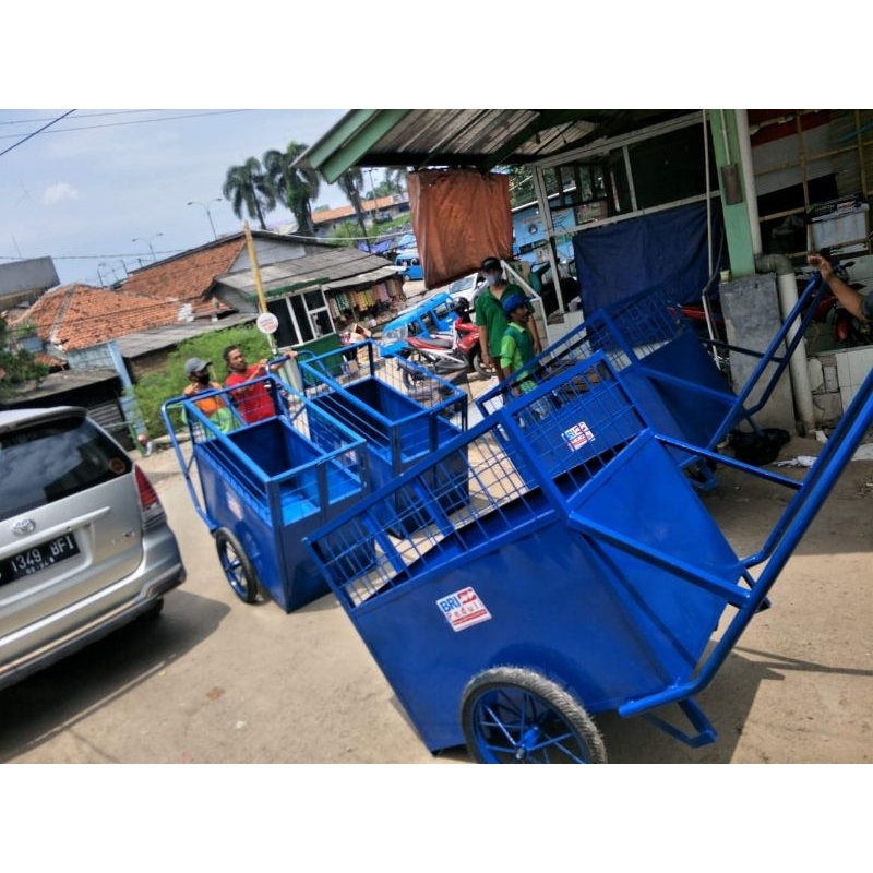 Jual gerobak sampah /tempat sampah/trolly sampah | Shopee Indonesia Jual gerobak sampah /tempat sampah/trolly sampah | Shopee Indonesia