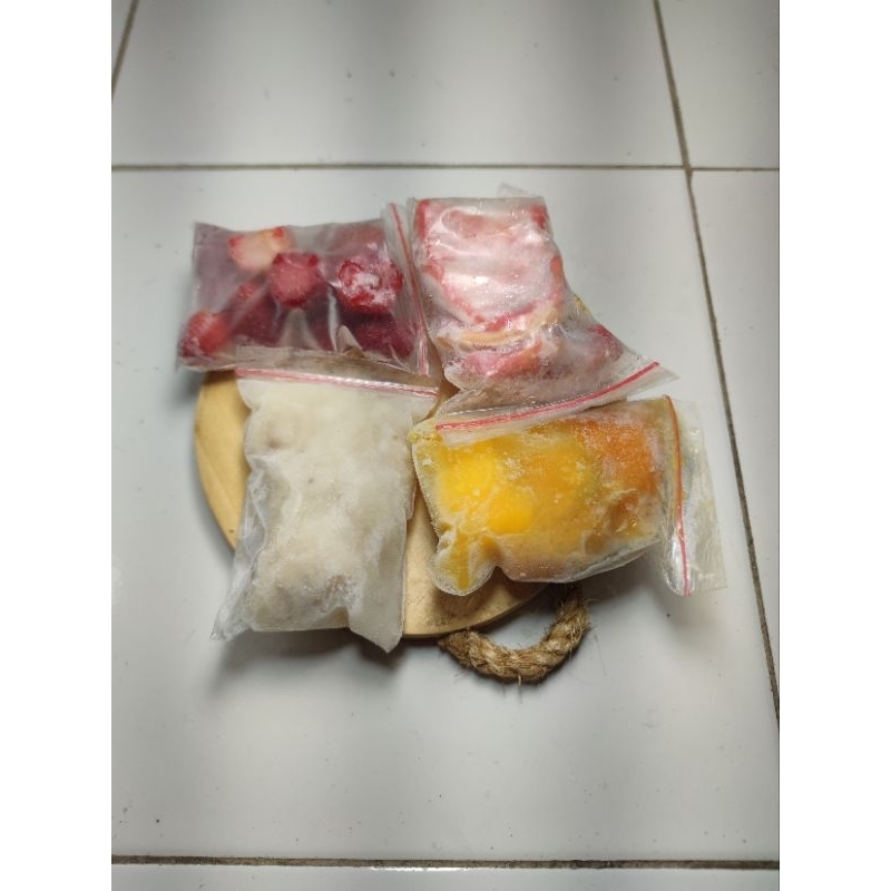 Jual Buah Beku Frozen Fruit 100 Gram Strawberry Sirsak Mangga Guava dll ...
