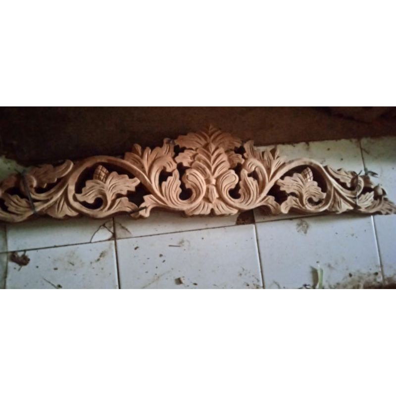 Jual Ukiran tempel mahkota 19x70cm, 19x80cm, 19x90cm , Mahkota ukir ...
