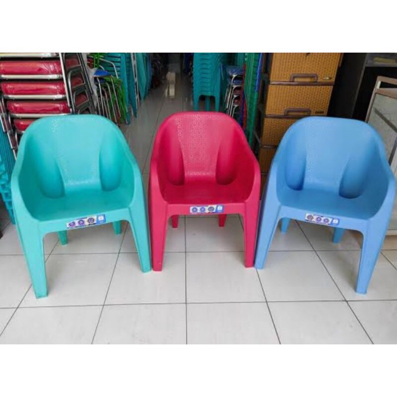 Jual KURSI PLASTIK Napolly Kursi Teras TCC 500 / Kursi Santai / Kursi ...