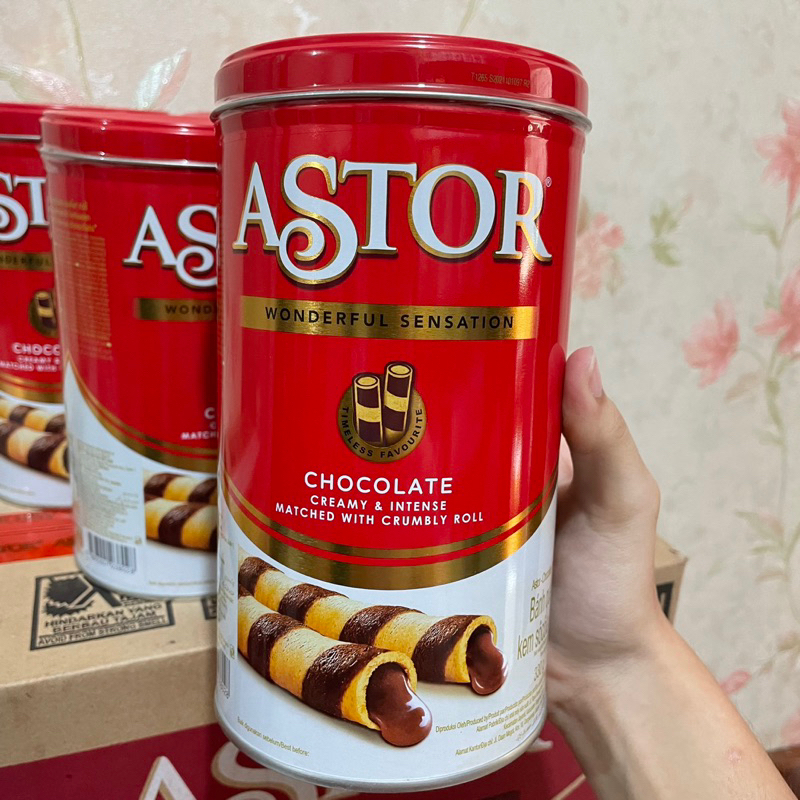 Jual Astor Chocolate Kaleng Merah Original 330 gram - PACKING BUBBLE ...