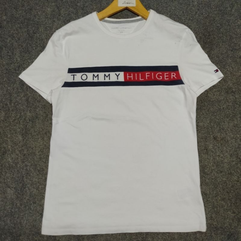 Jual kaos Tommy Hilfiger putih | Shopee Indonesia