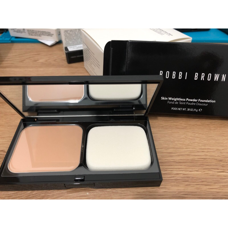 Jual Bobbi Brown Skin Weightless Powder Foundation - BOBBI BROWN POWDER ...