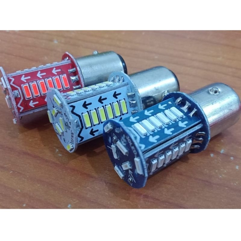 Jual Lampu Stop Running 30 / Mata Lampu Belakang Model Running 30 Mata ...