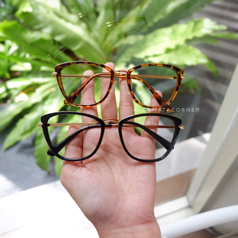Jual Claire Frame | Shopee Indonesia