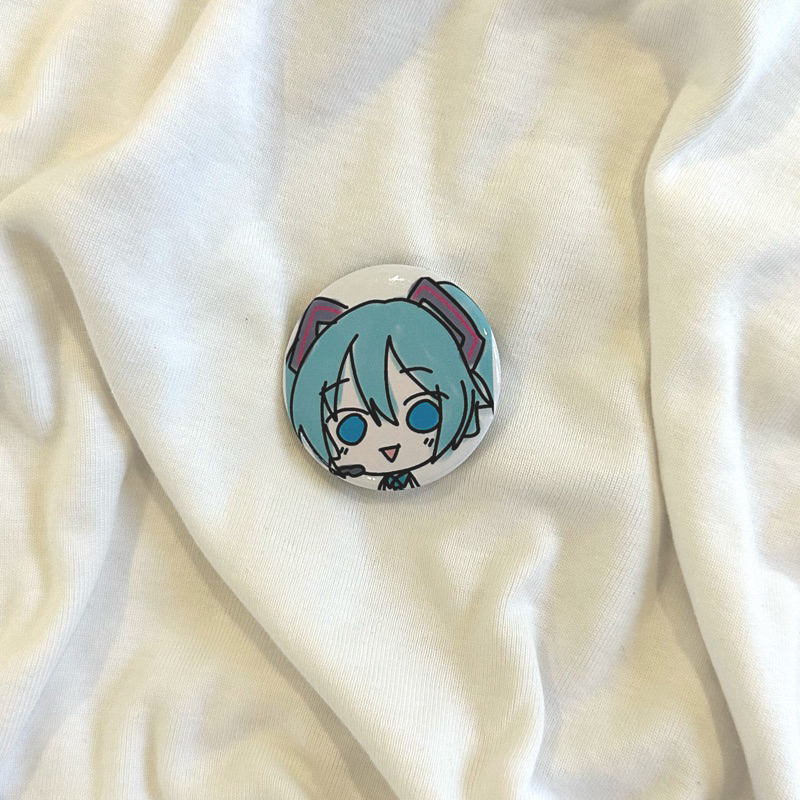 Jual virtual singers vocaloid pins (kaito, len, rin, meiko, miku ...