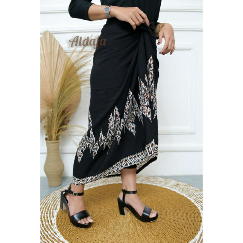 Jual Cardigan Batik Wanita Outfit KOndangan Simpel full sett dengan Rok ...