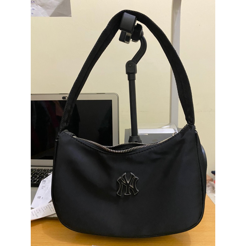 Jual tas shoulder MLB hitam (PRELOVED) | Shopee Indonesia