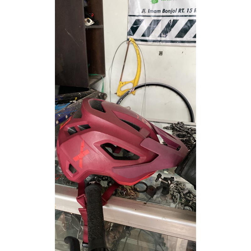 Jual helm fox speedframe size L sepeda | Shopee Indonesia