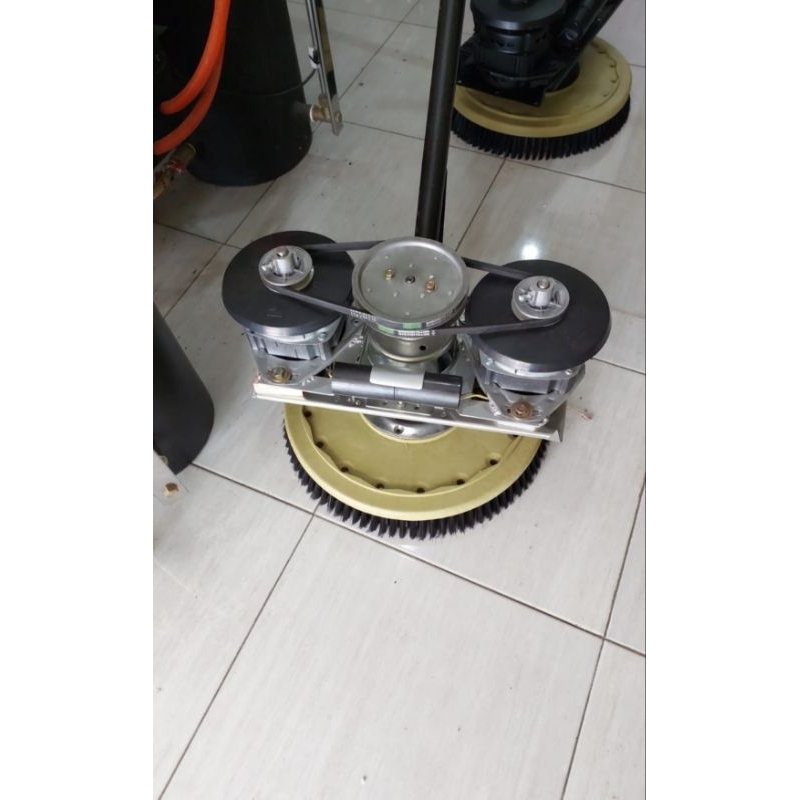 Jual Mesin Sikat Polisher Karpet / Mesin Sikat Karpet Rakitan | Shopee ...
