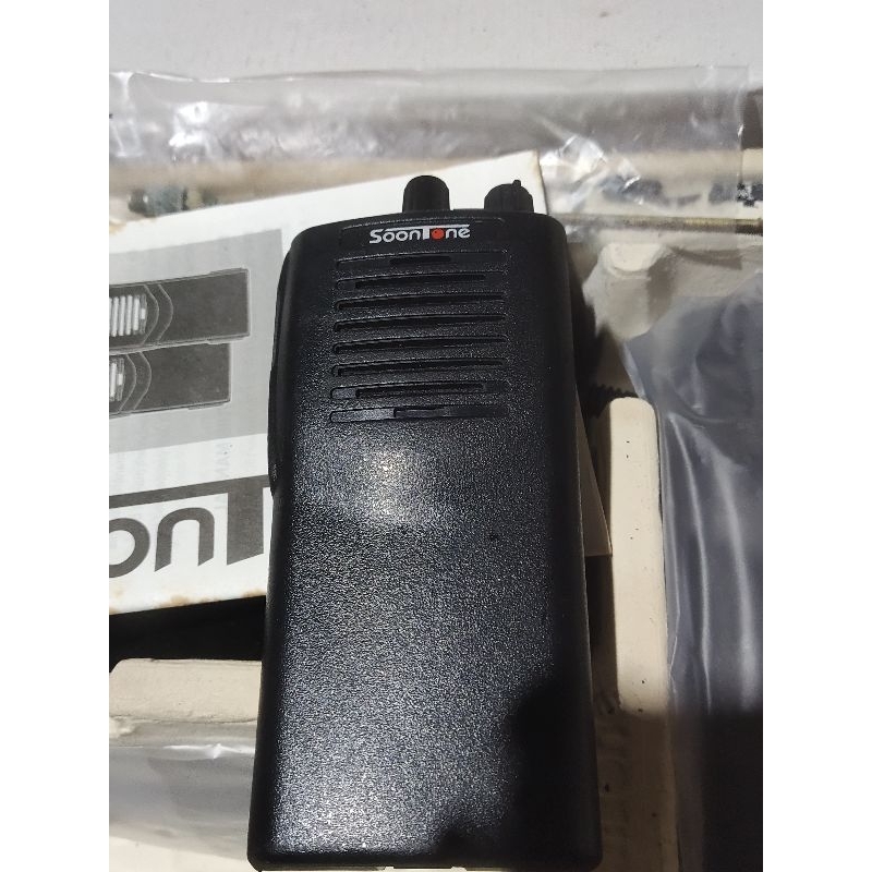 Jual HT UHF SOONTONE ST-318 HT SOONTONE RADIO KOMUNIKASI FREKUENSI UHF | Shopee Indonesia