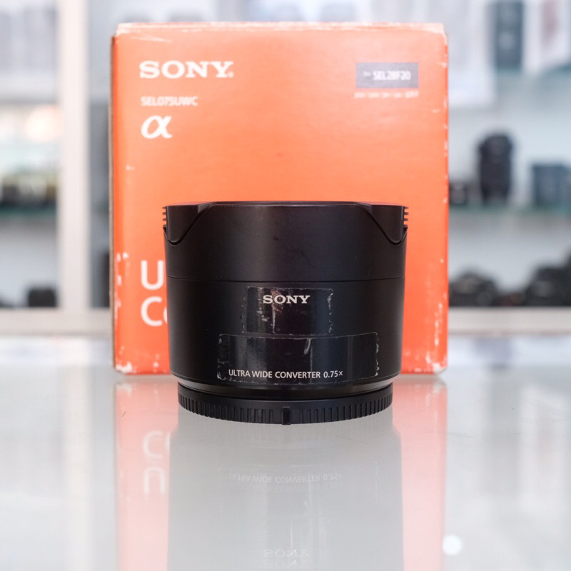 Jual Lensa fix Sony FE 28mm f2.8 dan converter ultra wide | Shopee ...
