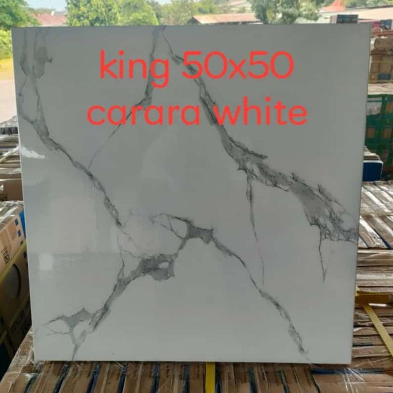 Jual Keramik Lantai Glossy 50x50 CARRARA WHITE KING | Shopee Indonesia