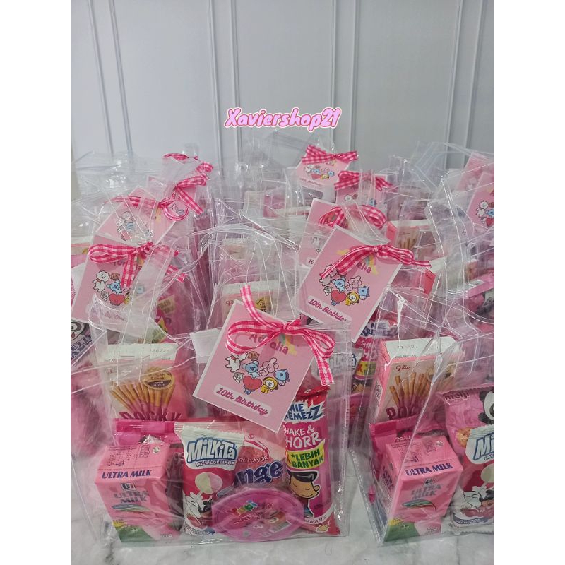 Jual Paket Snack Tema Pink Premium Tas Mika (Free Card) | Shopee Indonesia