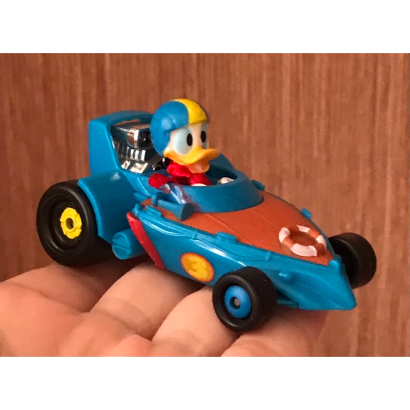 Jual disney donald duck race car imc toys cabin cruiser roadster racers ...