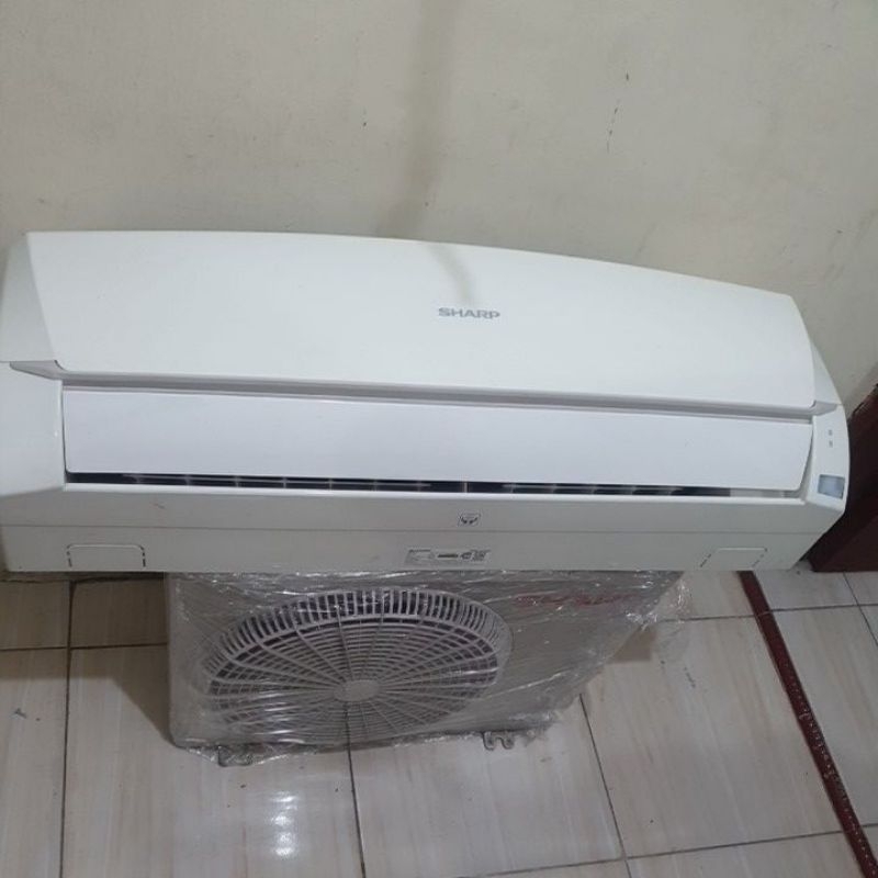 Jual Second Ac Sharp 1/2PK Freon R22( Dingin ) | Shopee Indonesia
