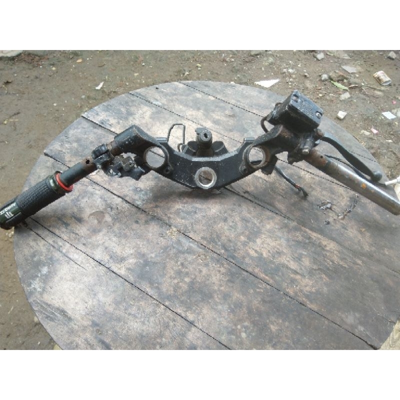 Jual Stang Jepit Original Yamaha R15 V2 Second | Shopee Indonesia