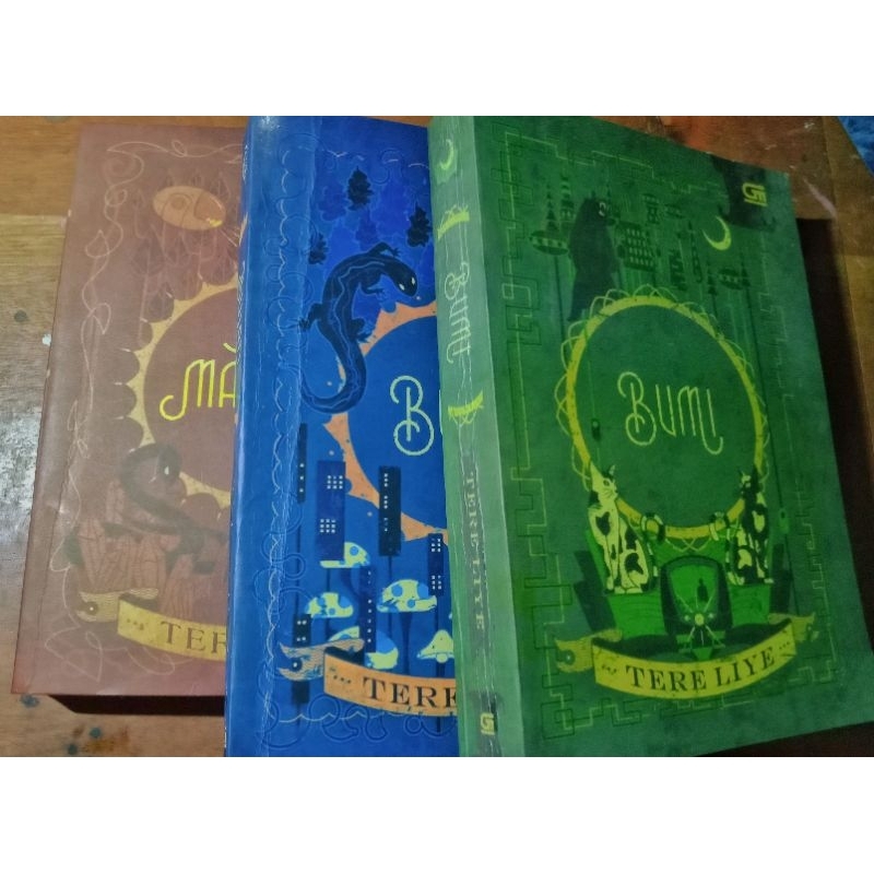 Jual Preloved Novel Bumi Series Tere Liye (Bumi, Bulan, Matahari ... Jual Preloved Novel Bumi Series Tere Liye (Bumi, Bulan, Matahari ...