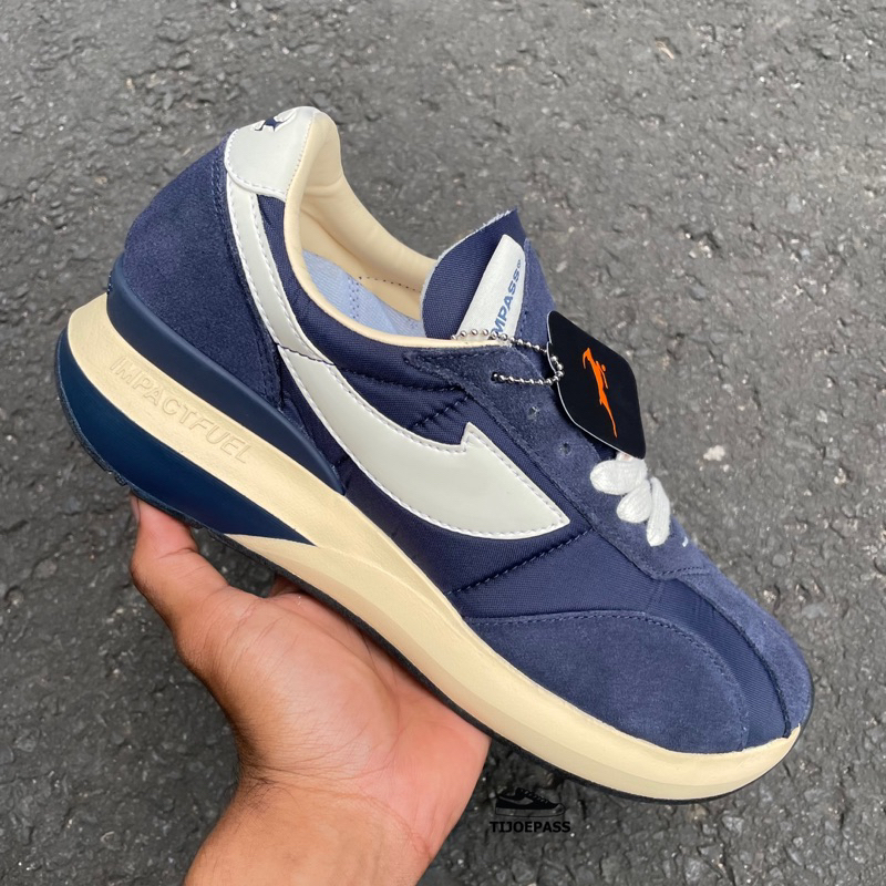 Jual Sepatu Compass Velocity Navy Size 40 No Box Brand New | Shopee ...