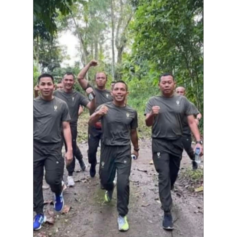 Jual TRAINING TNI AD TERBARU 1 STEL JATAH (bisa pesan kaos atau celana saja yang produksi ...