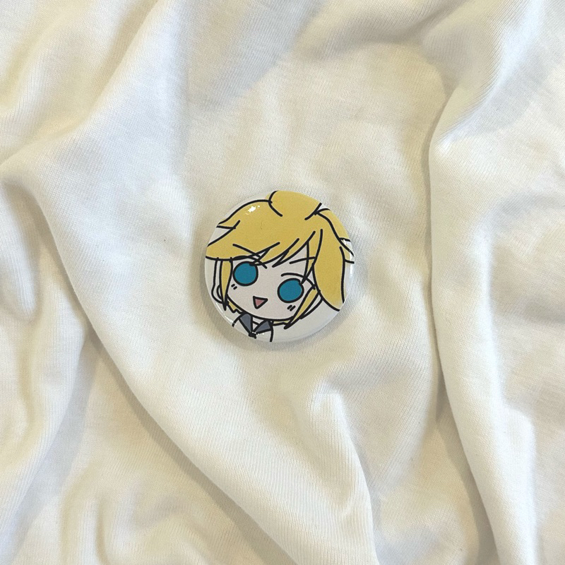 Jual virtual singers vocaloid pins (kaito, len, rin, meiko, miku ...