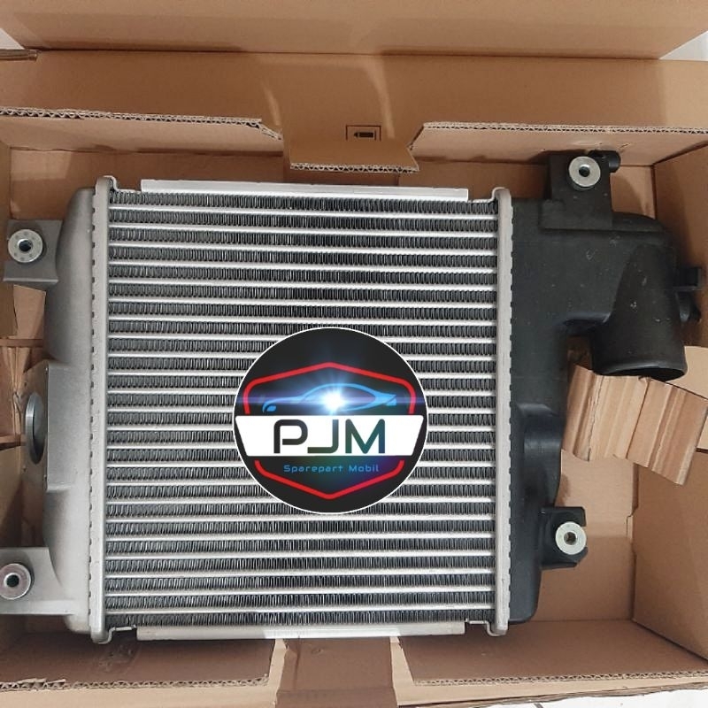 Jual INTERCOOLER INNOVA DIESEL HILUX 2.5 FORTUNER 2KD 17940-0L060 ...