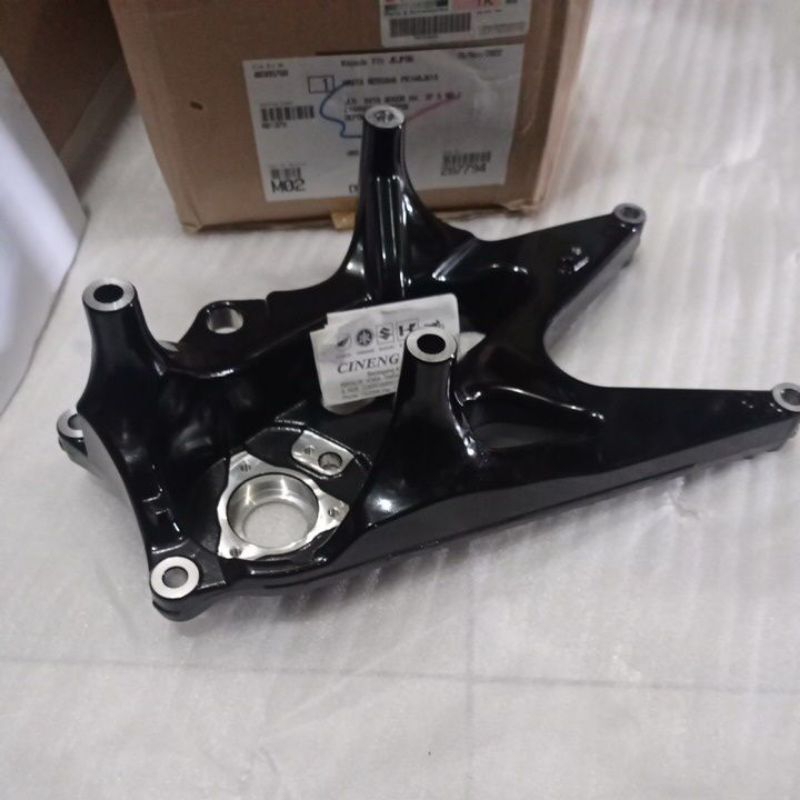 Jual SWING ARM AREM NMAX N-MAX NEW B6H ORIGINAL | Shopee Indonesia