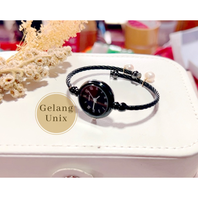 Jual Jam tangan stainless bandul mutiara lombok | Shopee Indonesia