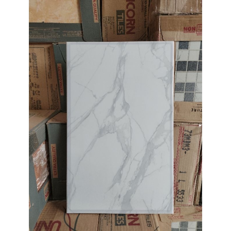 Jual Keramik Dinding 25x40 MOTIF CARARA MOTIF MARMER MARBLE PUTIH ABU | Shopee Indonesia