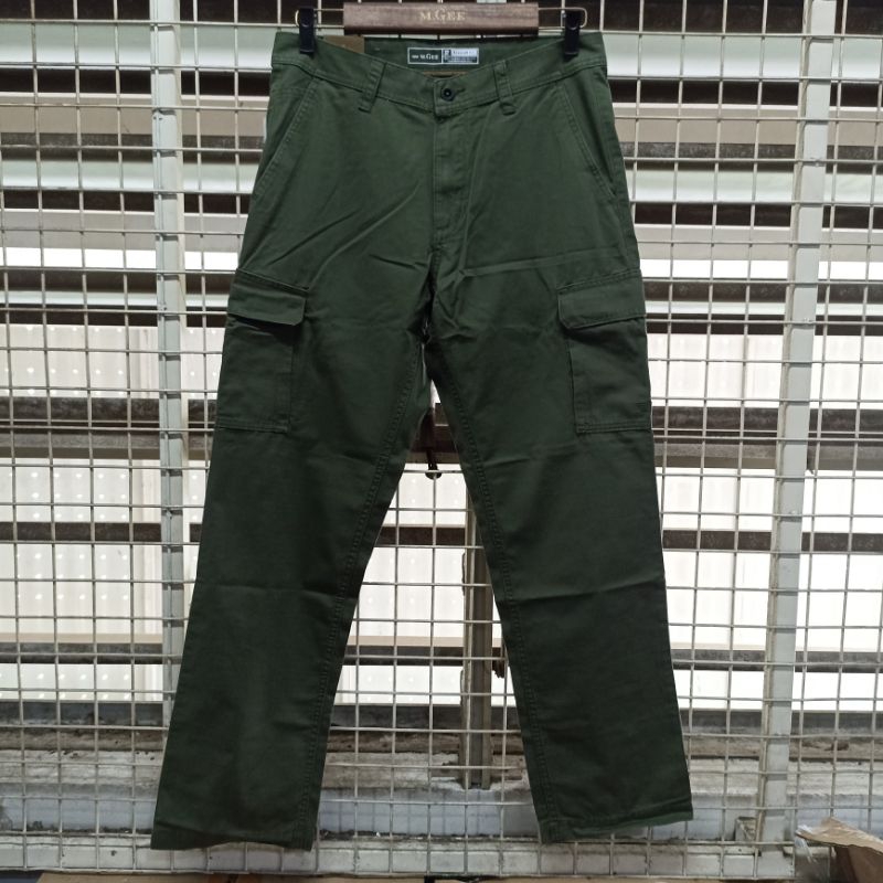 Jual Celana Panjang Cargo Original MGEE GREG C015 OLIVE | Shopee Indonesia