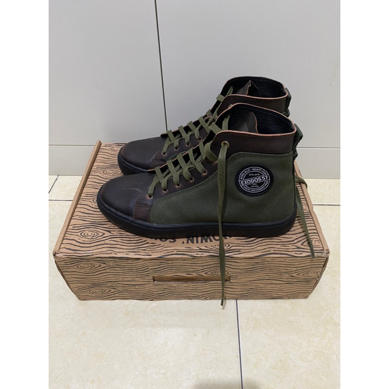 Jual Sepatu Exodos Vander Brown Army size 41 (27 cm) | Shopee Indonesia