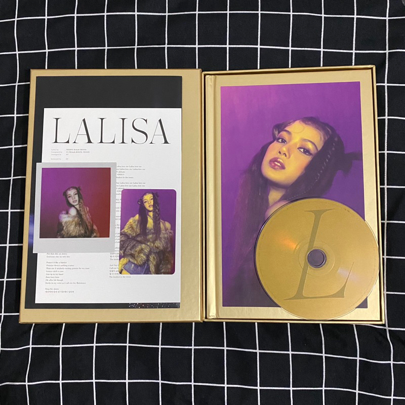 Jual LISA First Single Album LALISA Gold Ver (UNSEALED) | Shopee Indonesia