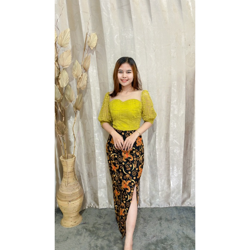 Jual KEBAYA PESTA / KEBAYA WISUDA / KEBAYA MINI /KEBAYA BERFURING ...