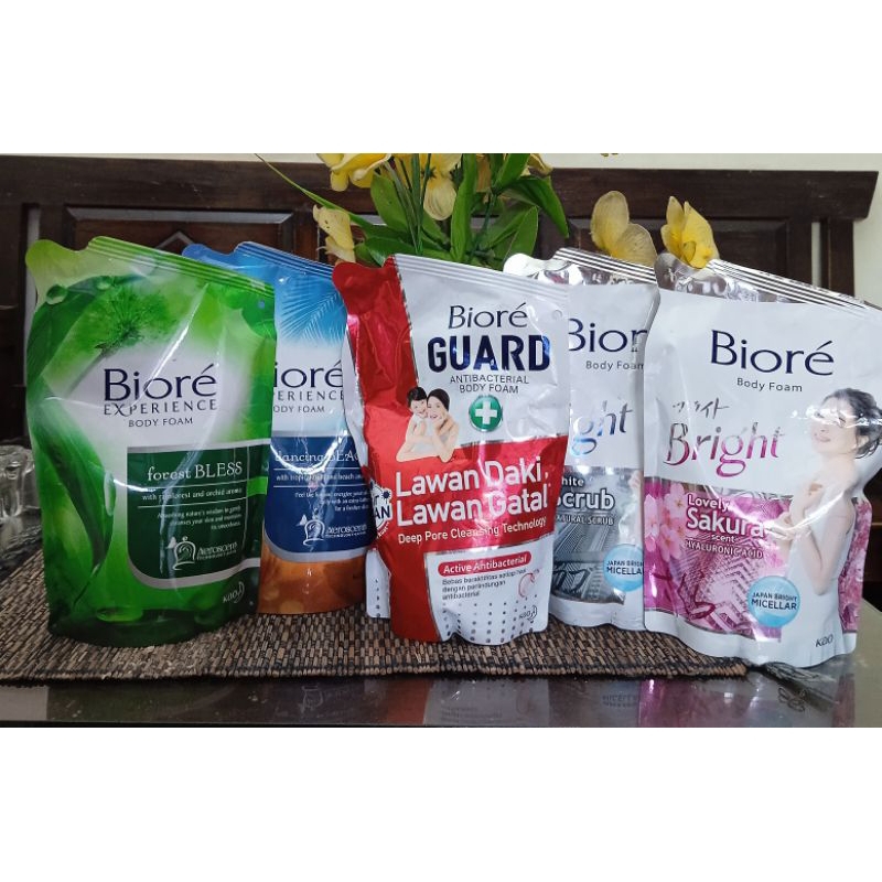 Jual Biore body foam 380-400 ml | Shopee Indonesia