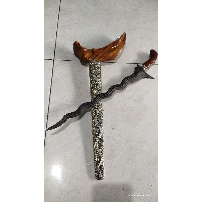 Jual keris antik unik dhapur naga raja luk 11 berpamor ngulit semongko ...