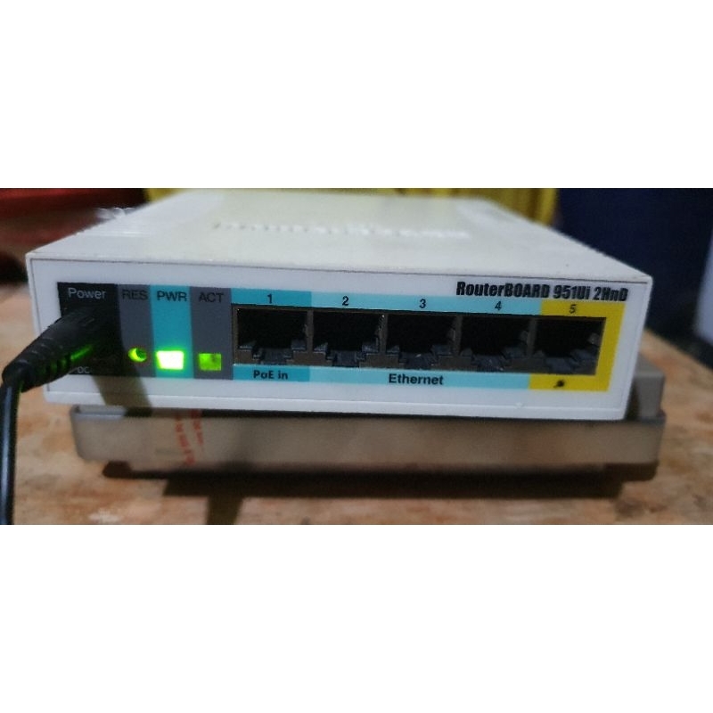 Jual MIKROTIK RB 951ui 2HnD | Shopee Indonesia