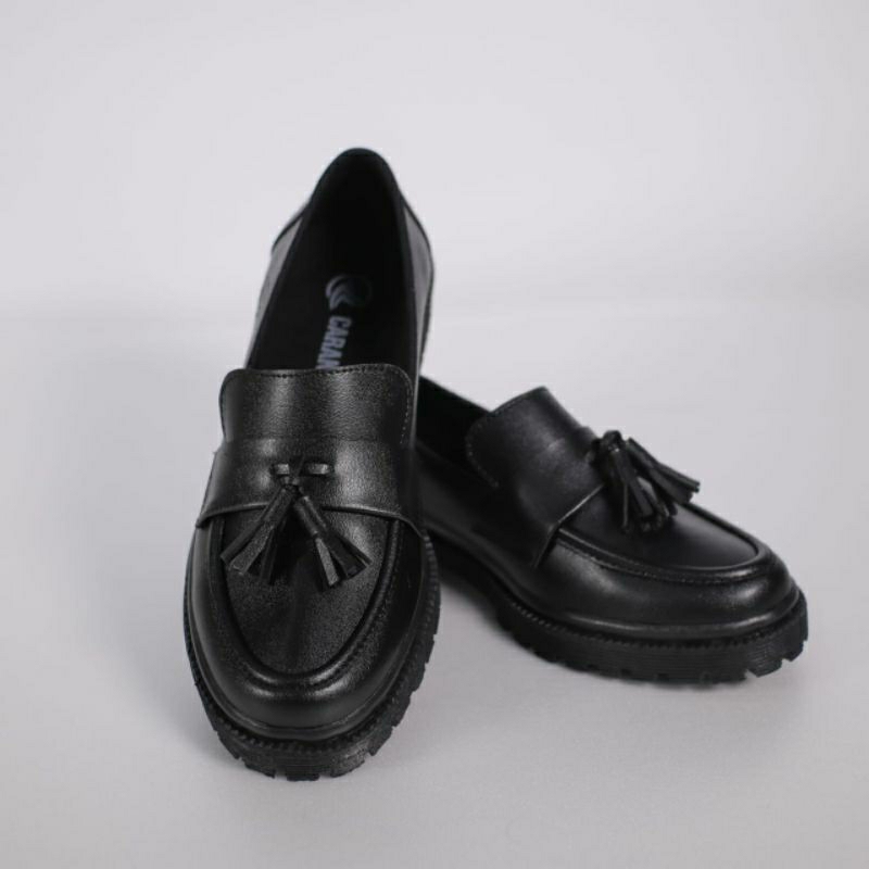 Jual NEW SEPATU LOAFERS HITAM WANITA | ORIGINAL CARAKA FOOTWEAR ...
