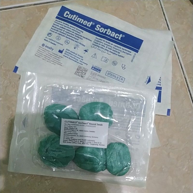 Jual Cutimed sorbact round swab 3 cm ED 2024 | Shopee Indonesia